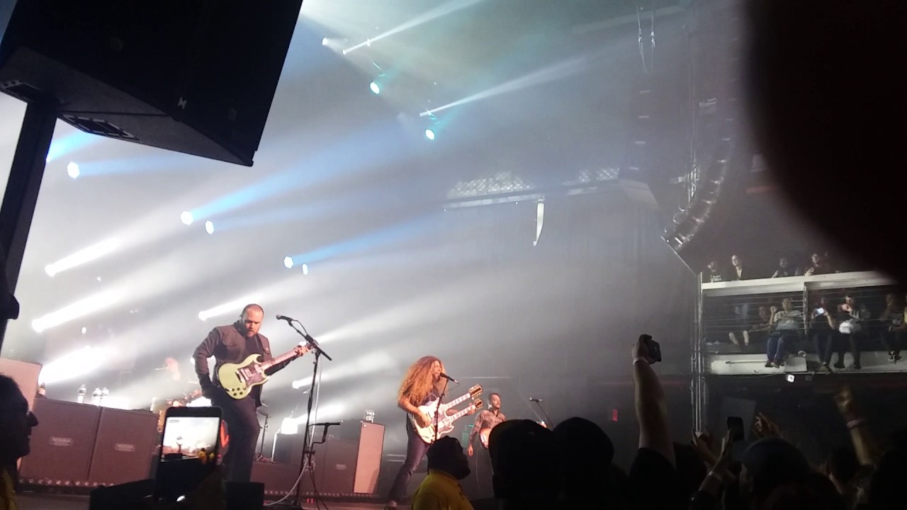 Coheed and cambria terminal 5 may 22nd 2017 - YouTube