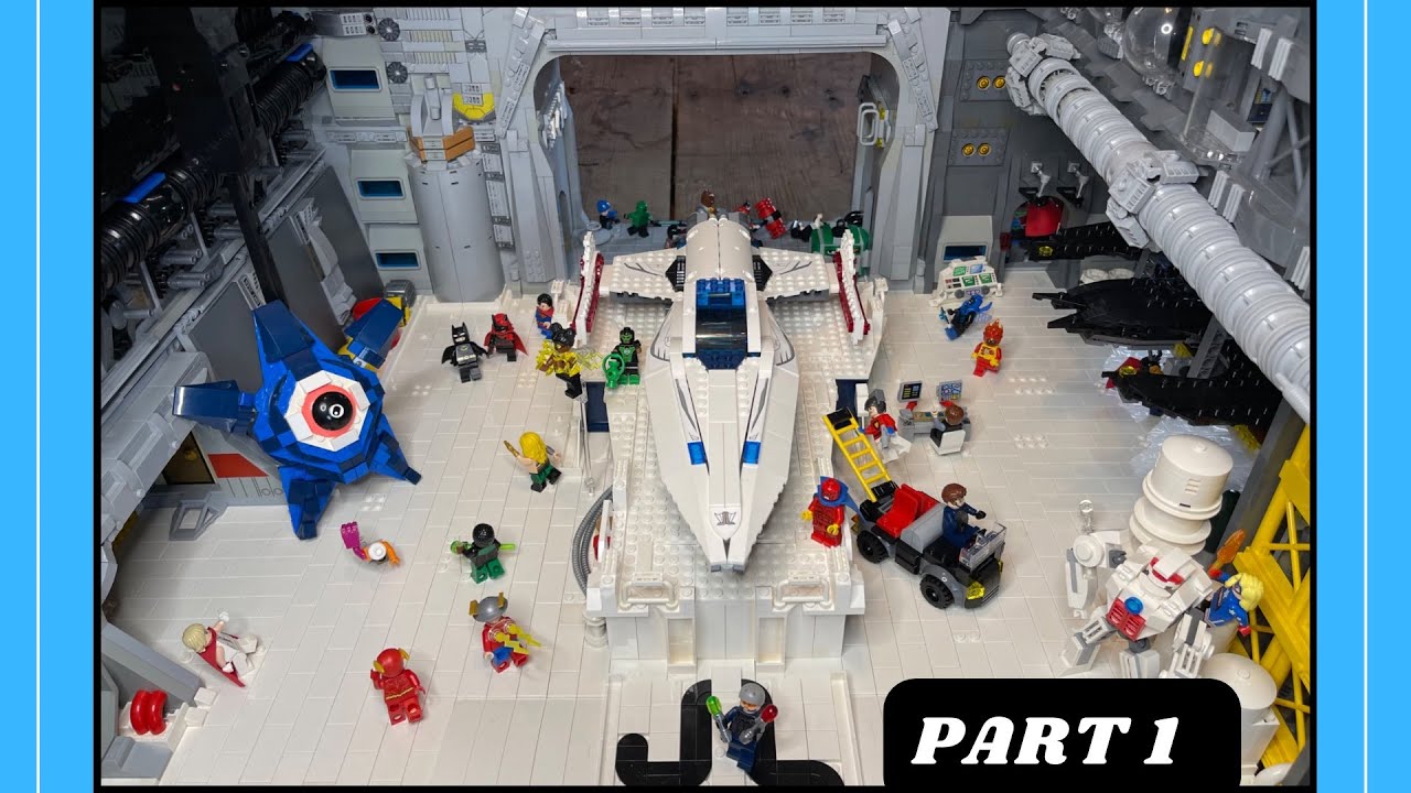 LEGO Justice League Watch Tower MOC Part 1 / Jet Hanger - YouTube