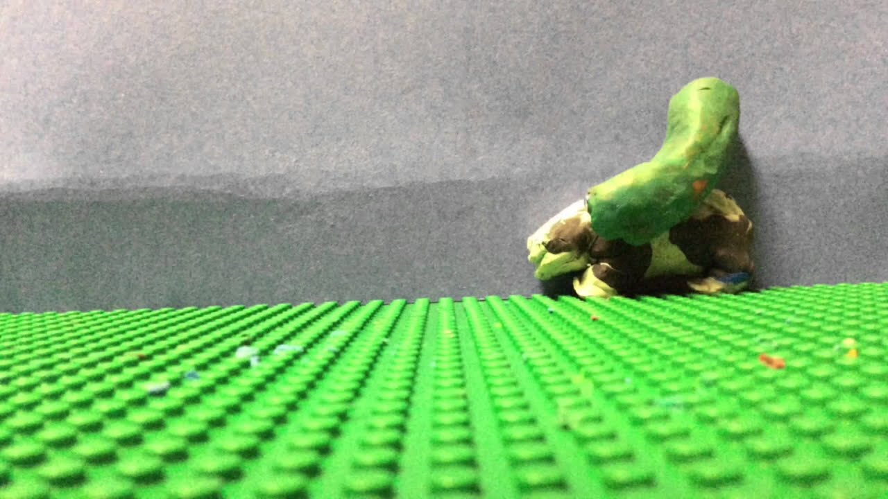 Alien phones home - YouTube