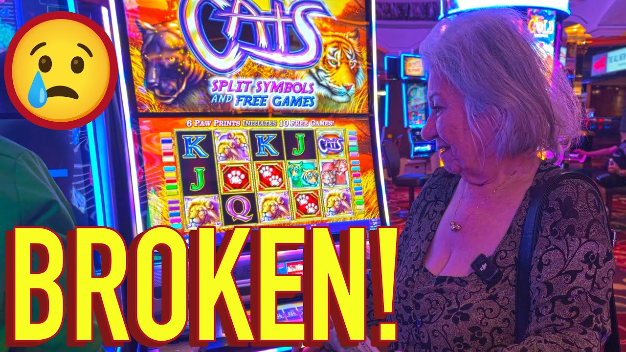 BROKEN SLOT MACHINE! (Behind the Scene) - YouTube