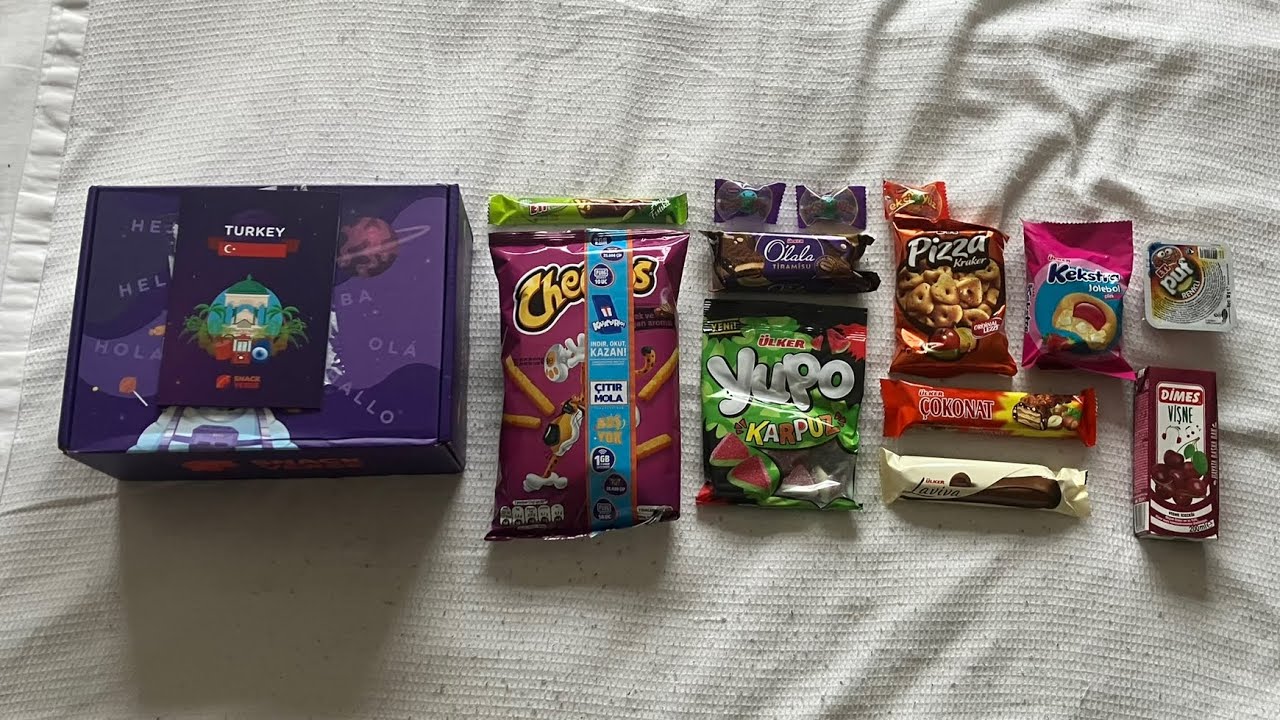 Snack Verse October Box Unboxing - YouTube