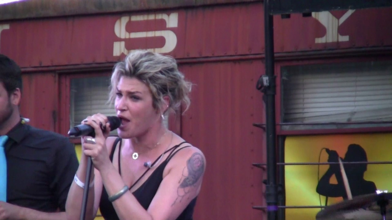 Shallow 9 - heritage plaza 2017 - YouTube