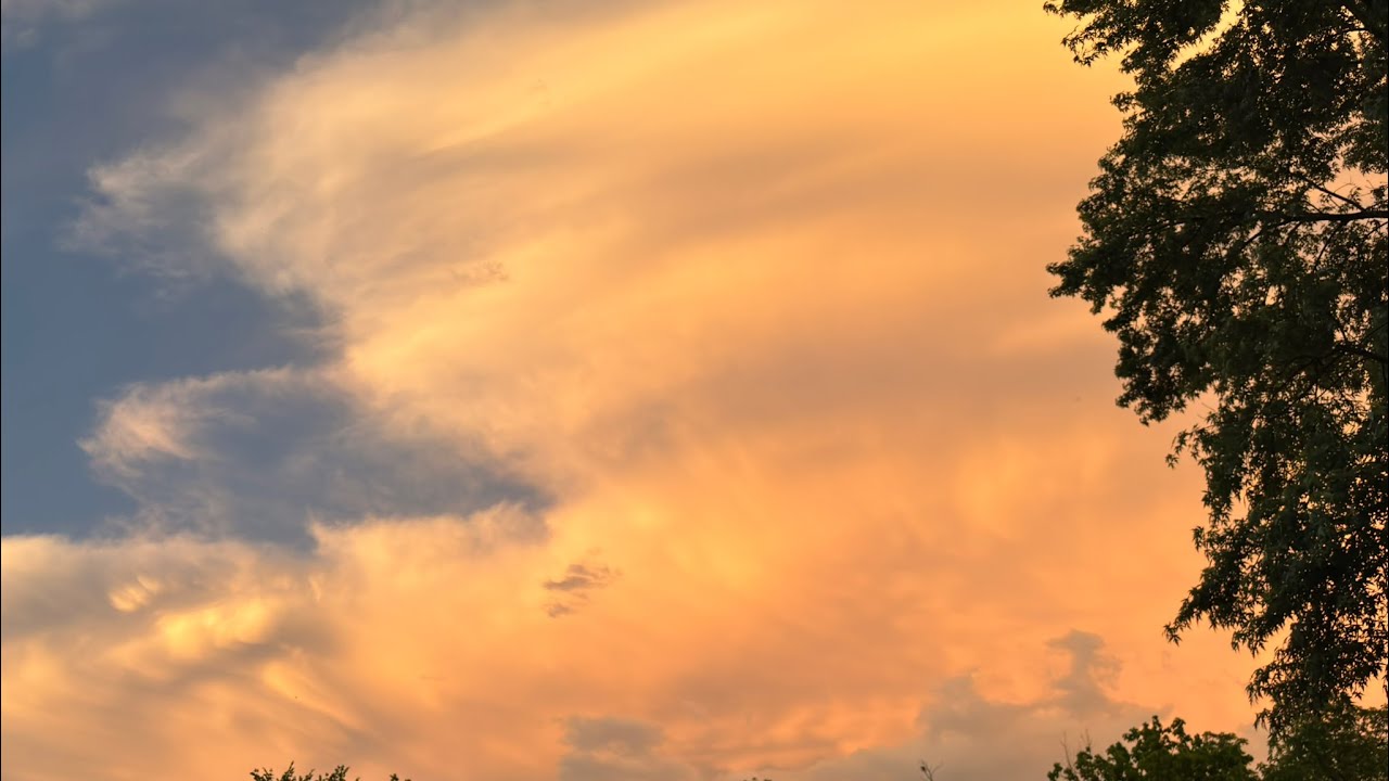 Object roll intro with the real song instrumental vs the real intro of ...