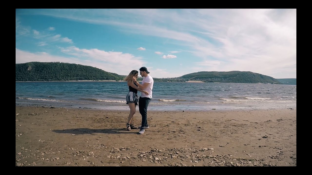 West Coast Swing. Thibault Ramirez & Nicole Clonch - YouTube