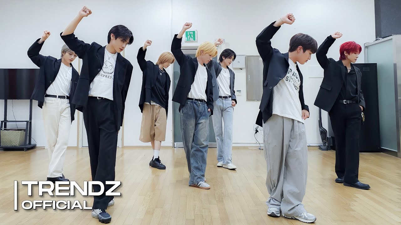 TRENDZ(트렌드지) 'GLOW' Dance Practice - YouTube