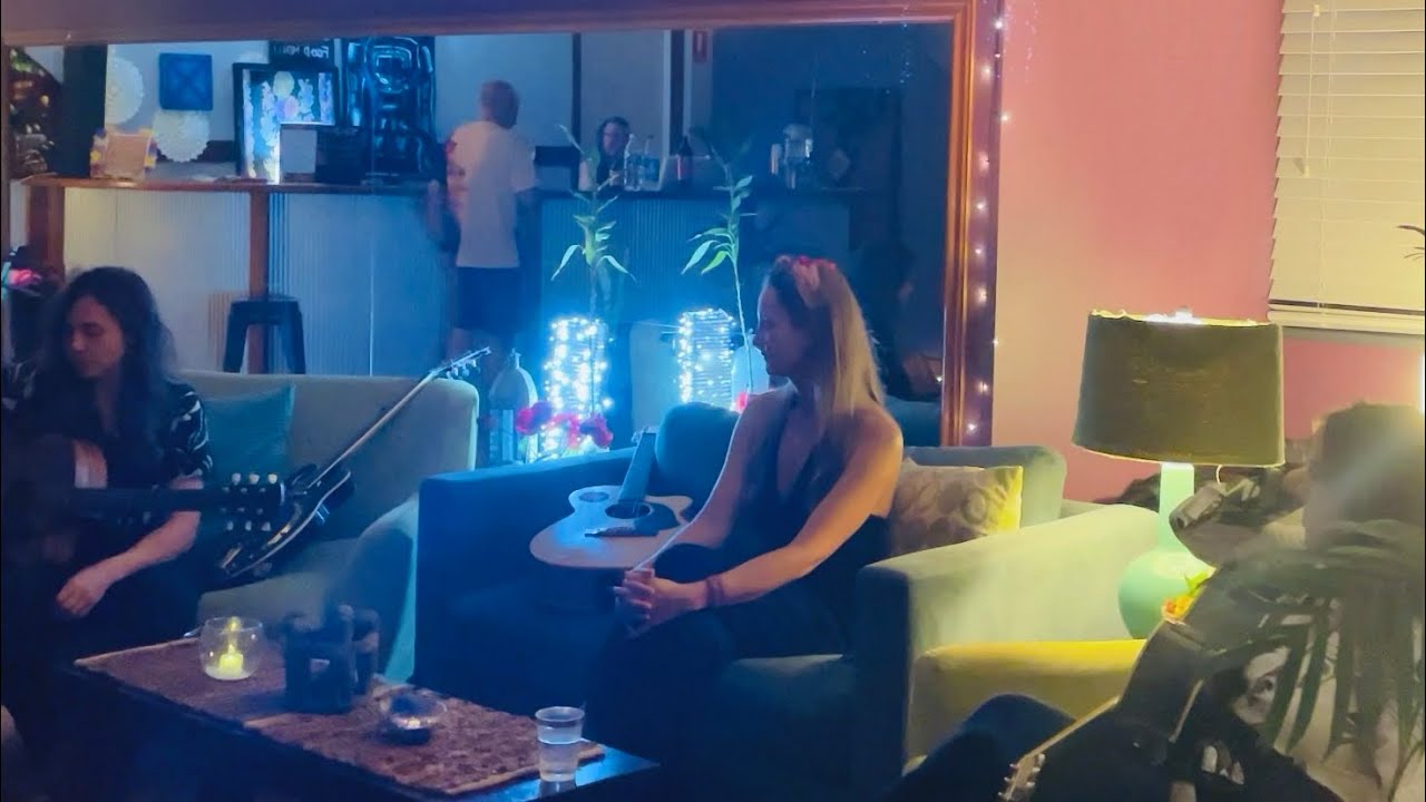 Live Unplugged “On The Couch Sessions” at Elixir Music House - YouTube