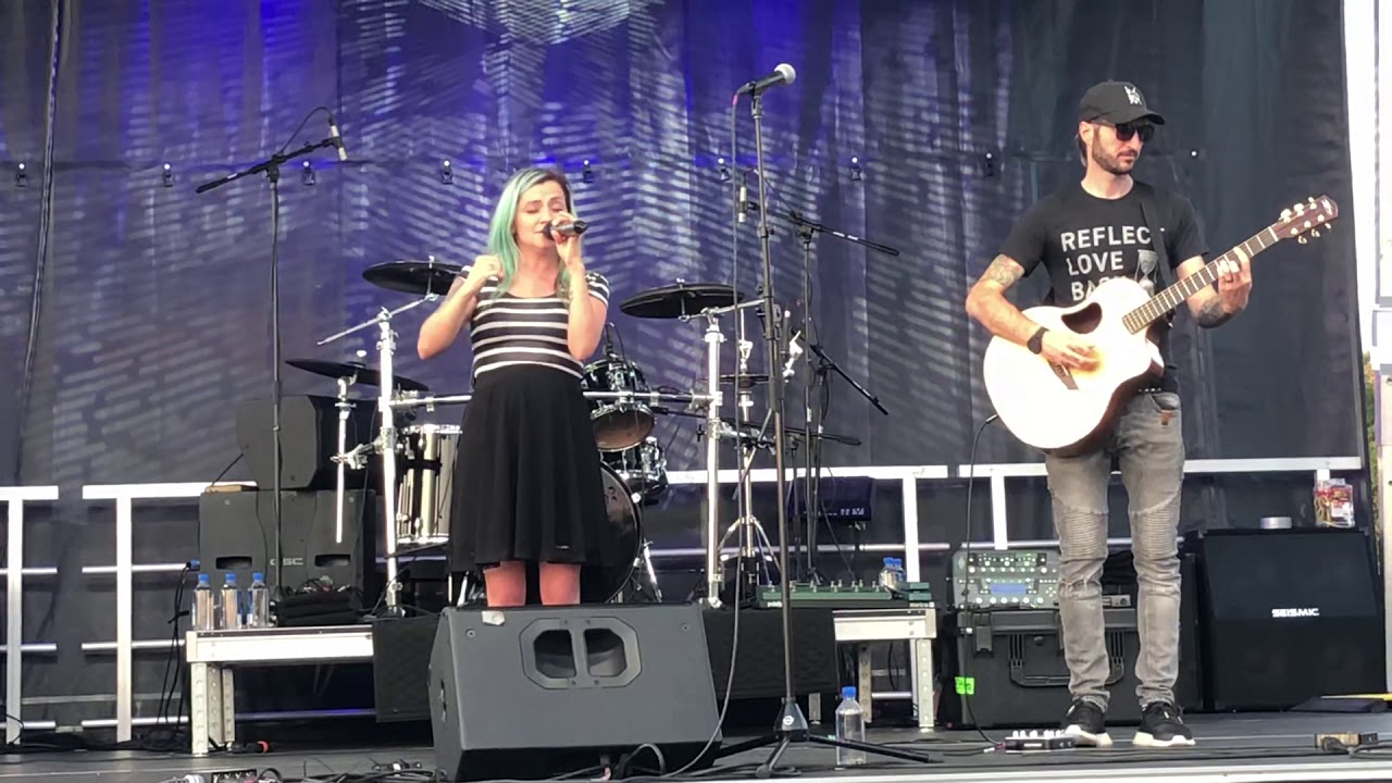 Lacey Strum - Your Not Alone (Acoustic) - YouTube