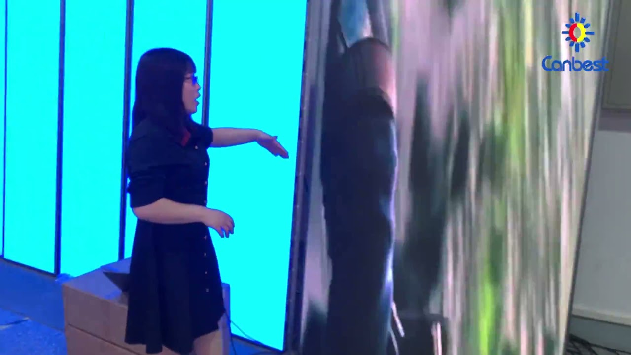 Seamless Splicing LED Poster Display - YouTube