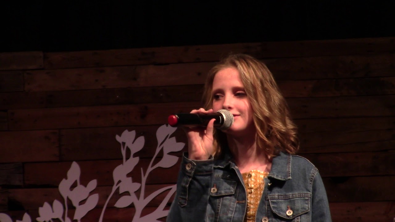 Natalie Singing - YouTube