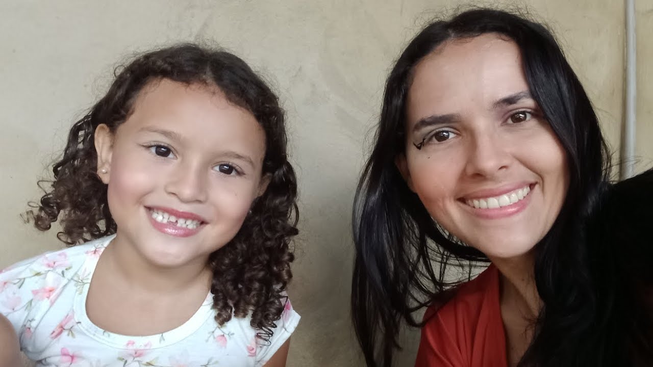 Eu Maquiando Minha Sobrinha Youtube