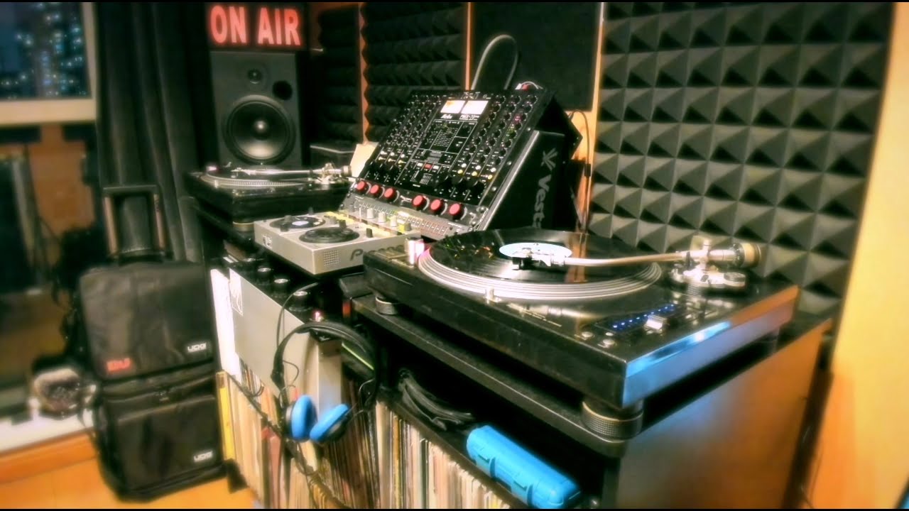 Mobile Days selection 003 (80's) - YouTube