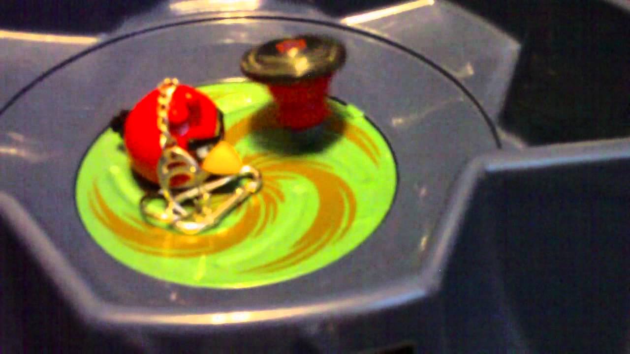 Beyblade vs. Angry Bird - YouTube