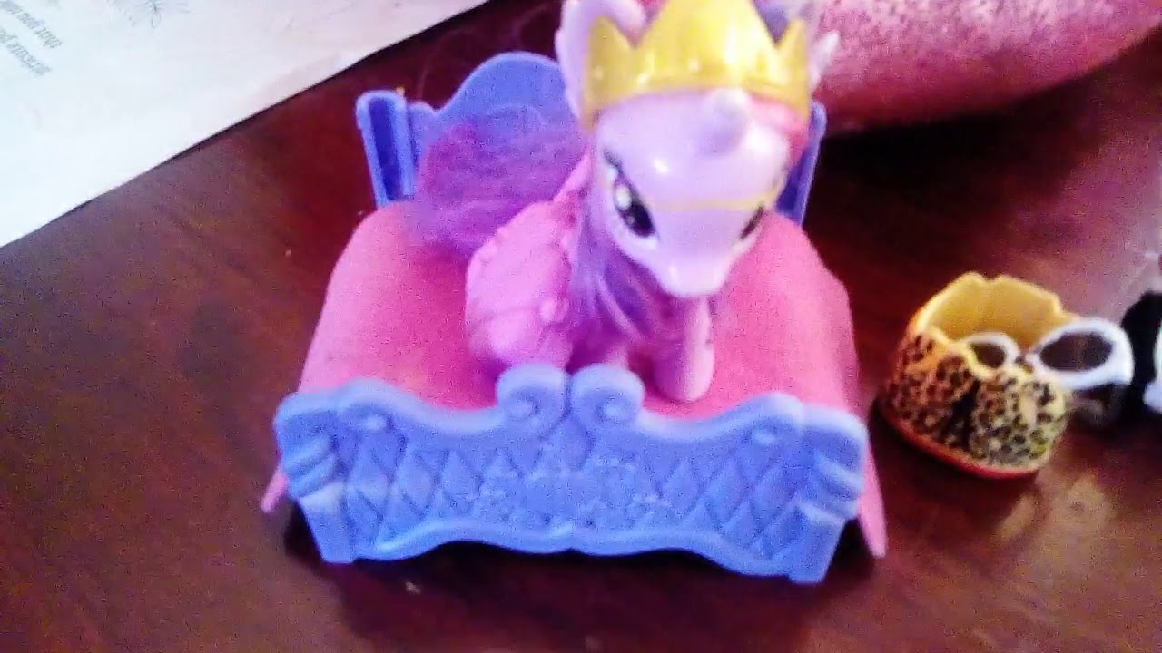 Fight song MLP toys - YouTube