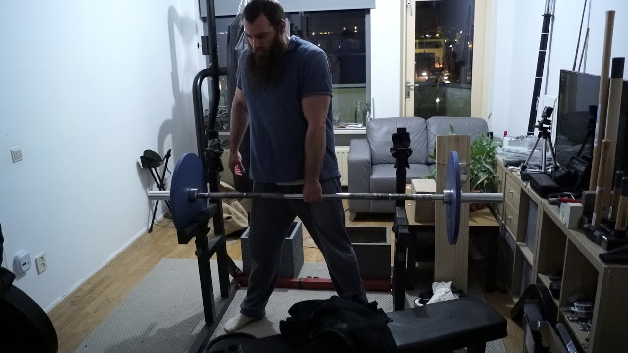 One handed, 55 KG above the knees rack pull and hold with the left hand ...