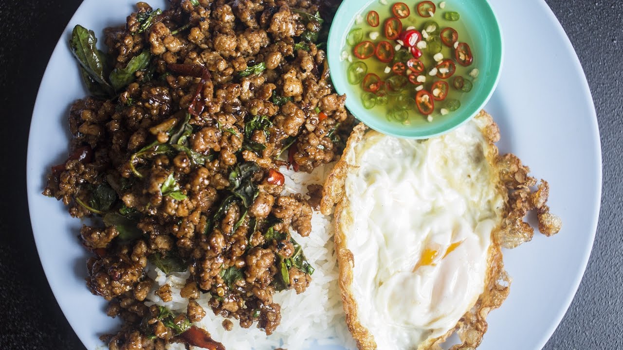 Pad Kaprao Moo - Instastory (recipe) - April 21 2017 - YouTube