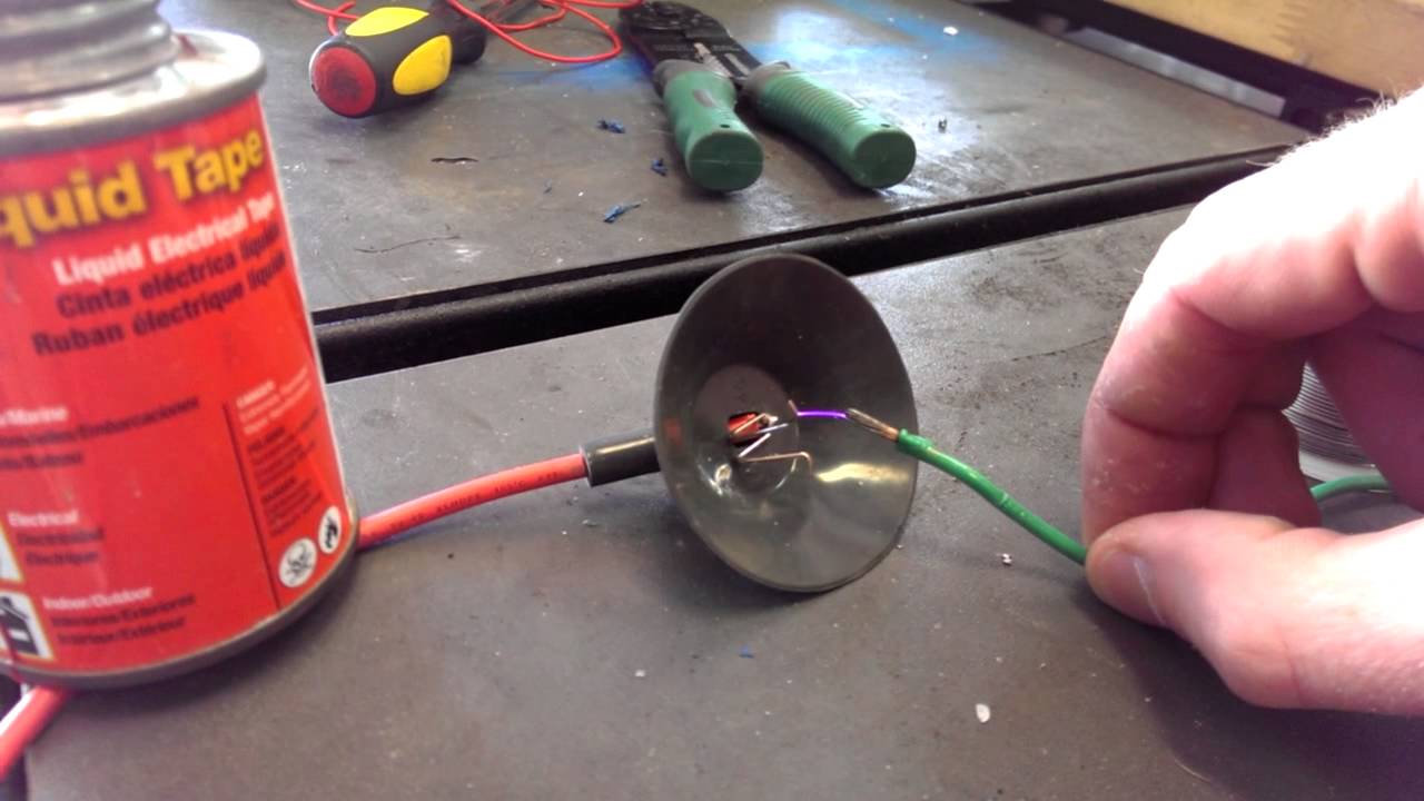 Dual ATX CRT Flyback 555 Plasma Speaker - YouTube