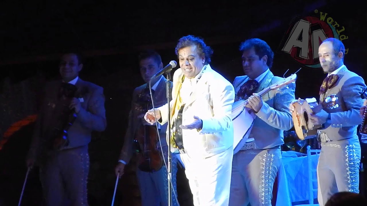 JUAN GABRIEL-INOCENTE POBRE AMIGO-EN EL CENTRO FOX 21MZO2014. - YouTube