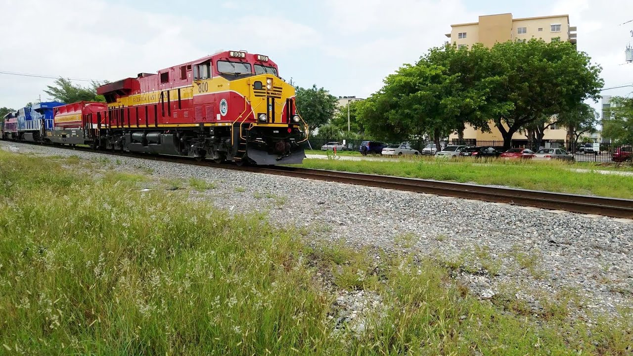 FEC 121 w/Engine 800, LNG Tender 300, GE 3000 & Pink Lady 436 - Jun 20 ...