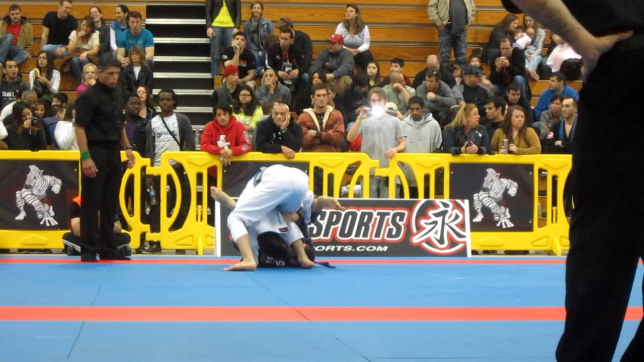 Cameron Graves (Team Tooke) vs. TBD - 2013 IBJJF Houston International ...