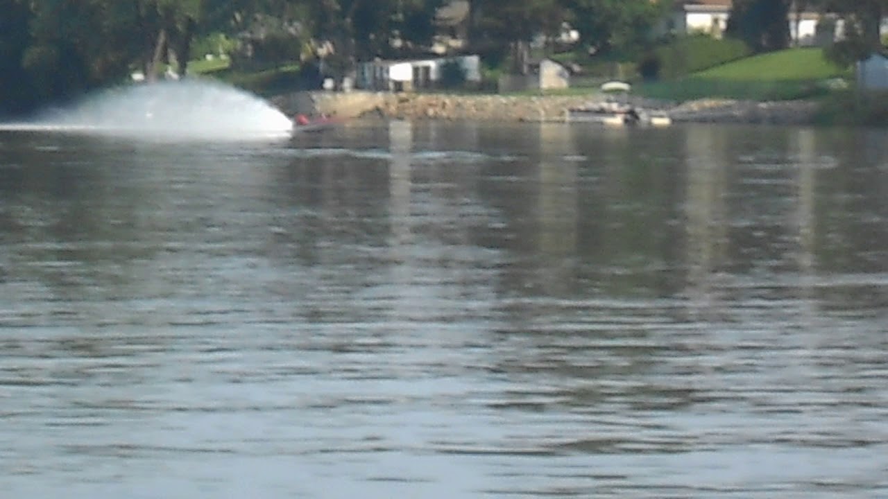 16 ft allison test run - YouTube