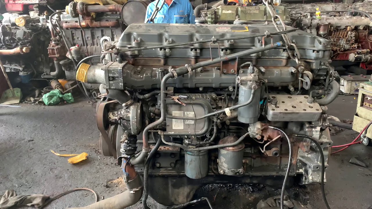 Hyundai Powertech D6CB at Ty Hong - YouTube