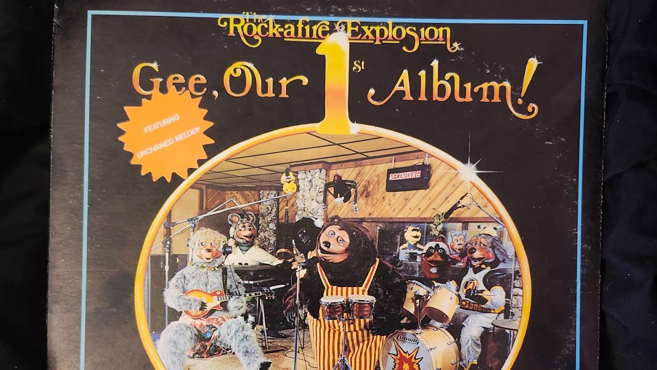 A Close Look at The Rock-afire Explosion/Creative Records "Gee, our ...