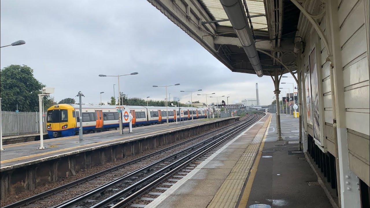 Trains At New Cross Gate 16/10/21 (ELL) - YouTube