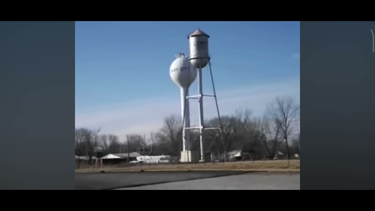 lowry city water tower - YouTube