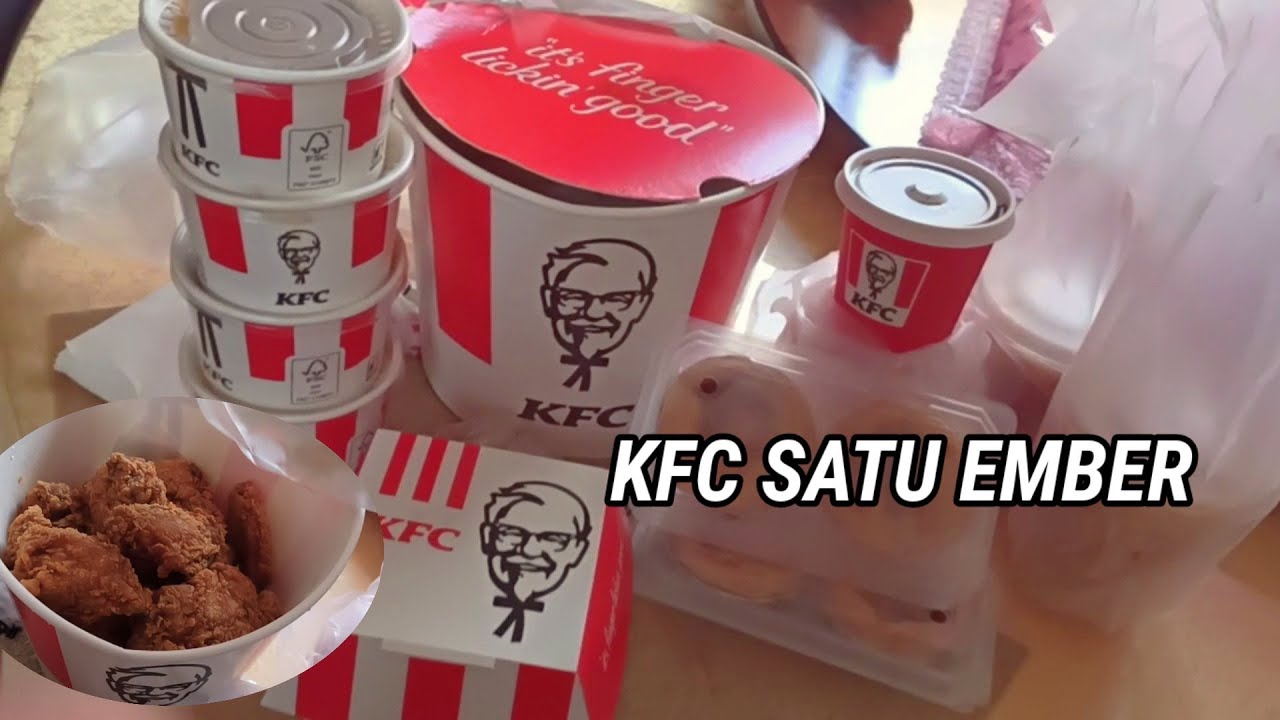 Ayam goreng satu ember di KFC Hong Kong street food - YouTube