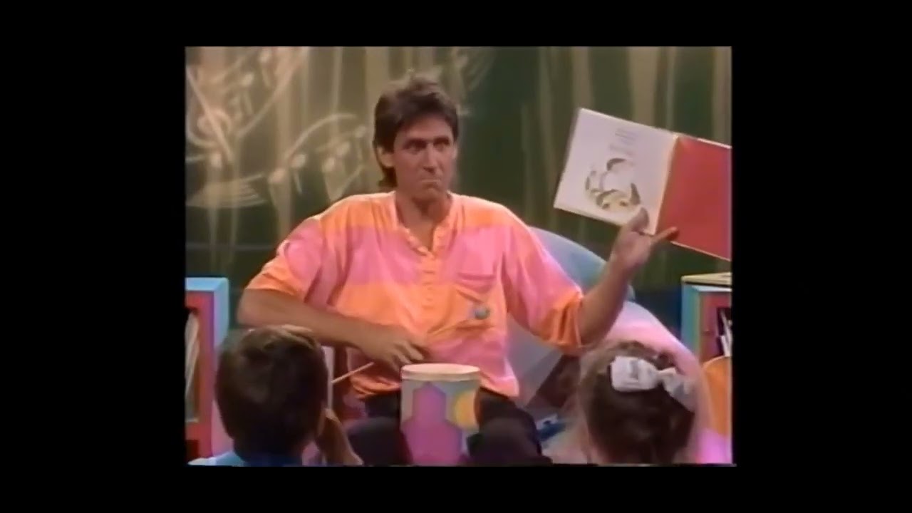 Kino's Storytime Intro (1992) - YouTube