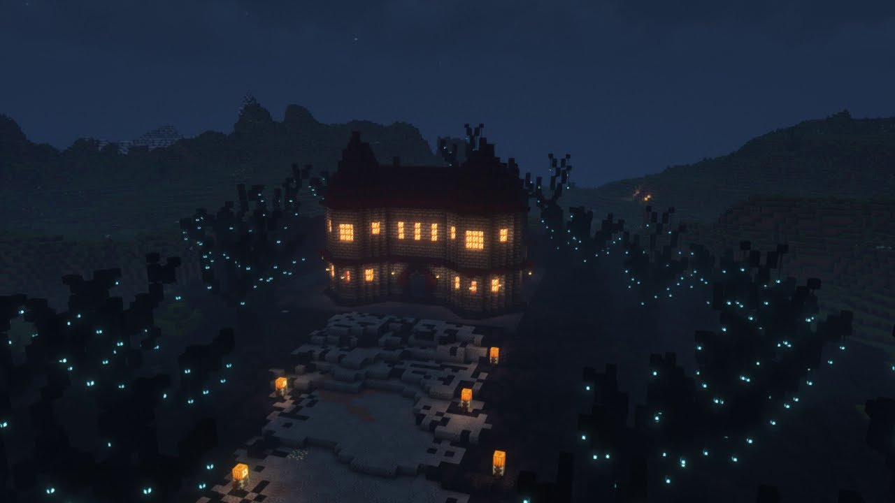 Spooky Haunted House Building in Minecraft - YouTube