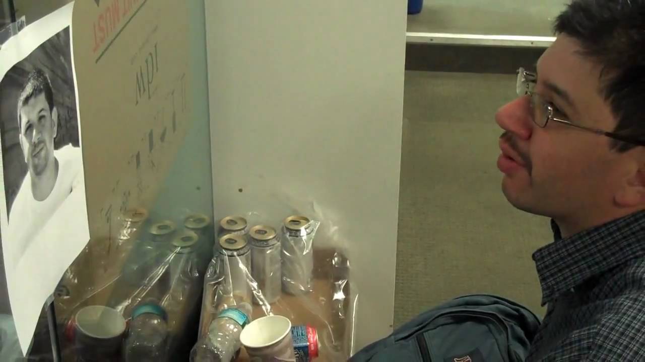 opie's eye - Bobo talks to a picture of himself - YouTube