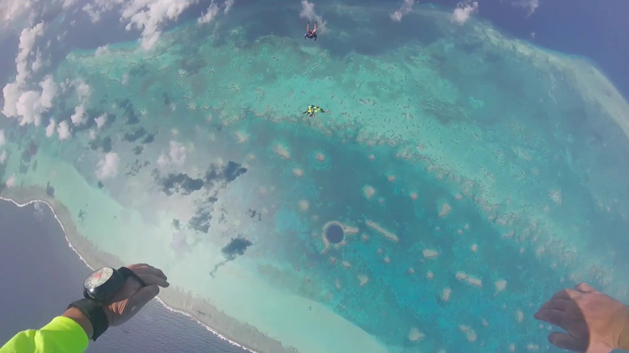 2018 Boogie in Belize Blue Hole Jump - YouTube