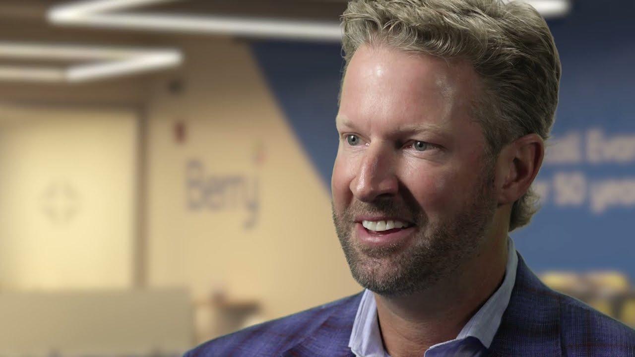 Fly EVV Curt Individual - YouTube