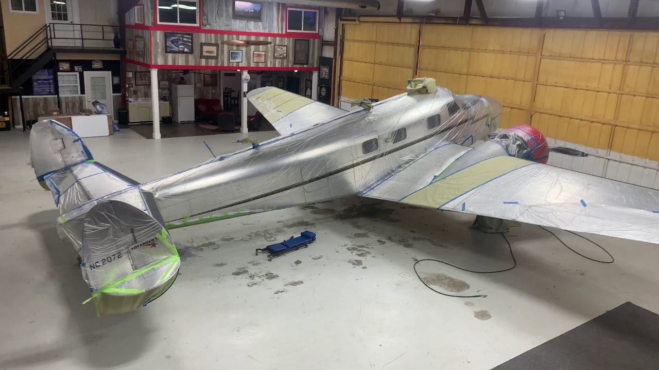 Final Paint on the Lockheed 12 - YouTube