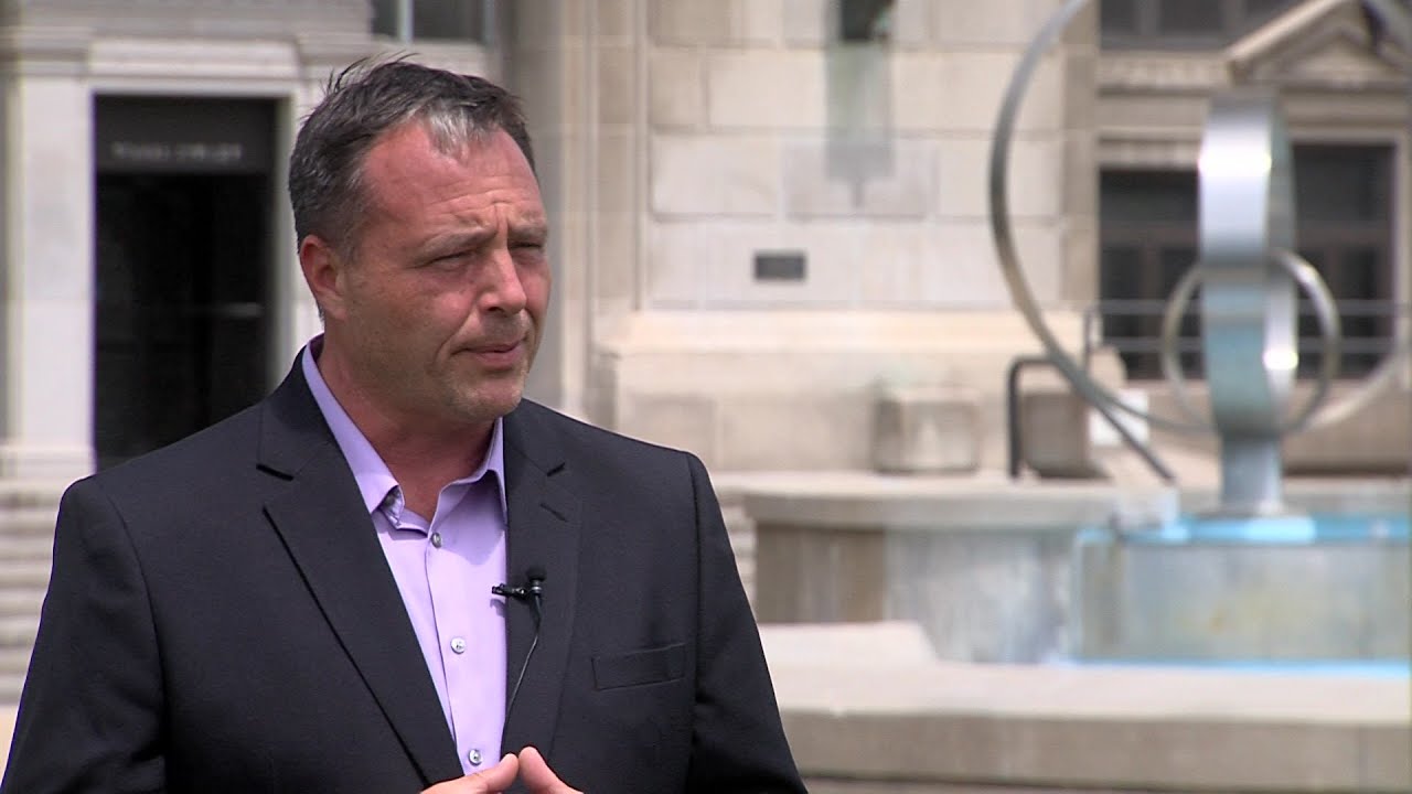 Milwaukee County sheriff's race - Brian Barkow - YouTube