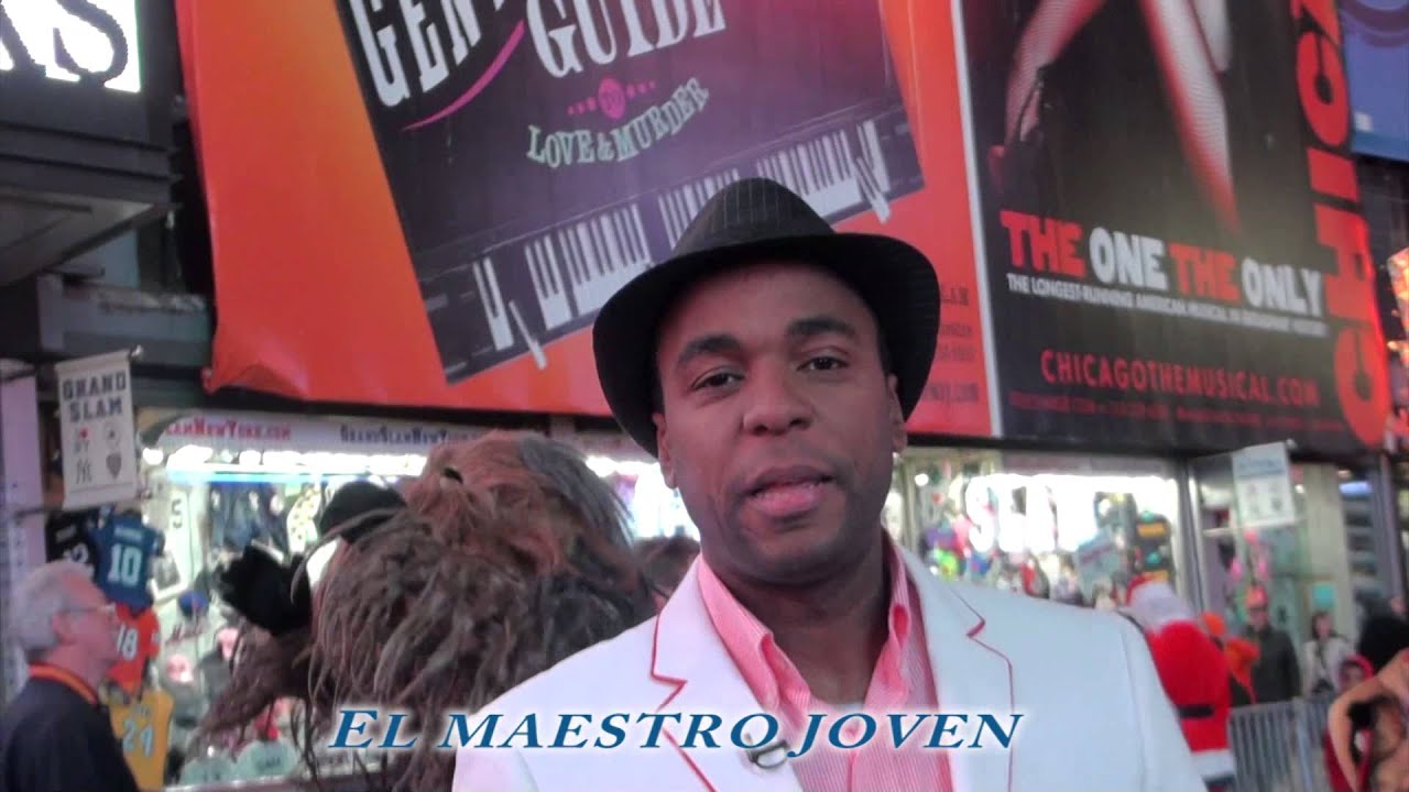 RAY CARRION JR PROMO NAVIDENA TELEMICRO INTERNACIONAL 2015 - YouTube