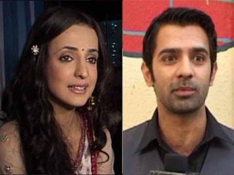 Arvan and Khushi's Romantic DANCE in Iss Pyaar Ko Kya Naam Doon 23rd January 2012