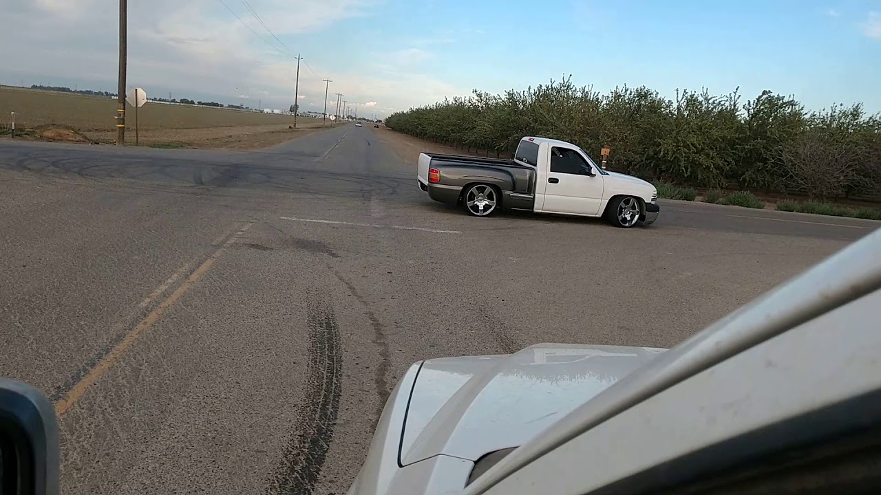 Chevy Silverado donuts sideshow - YouTube