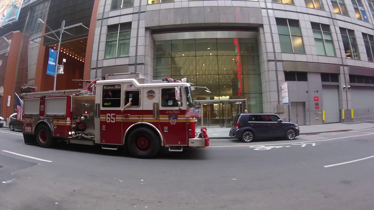 FDNY engine 65 taking up from a call - YouTube