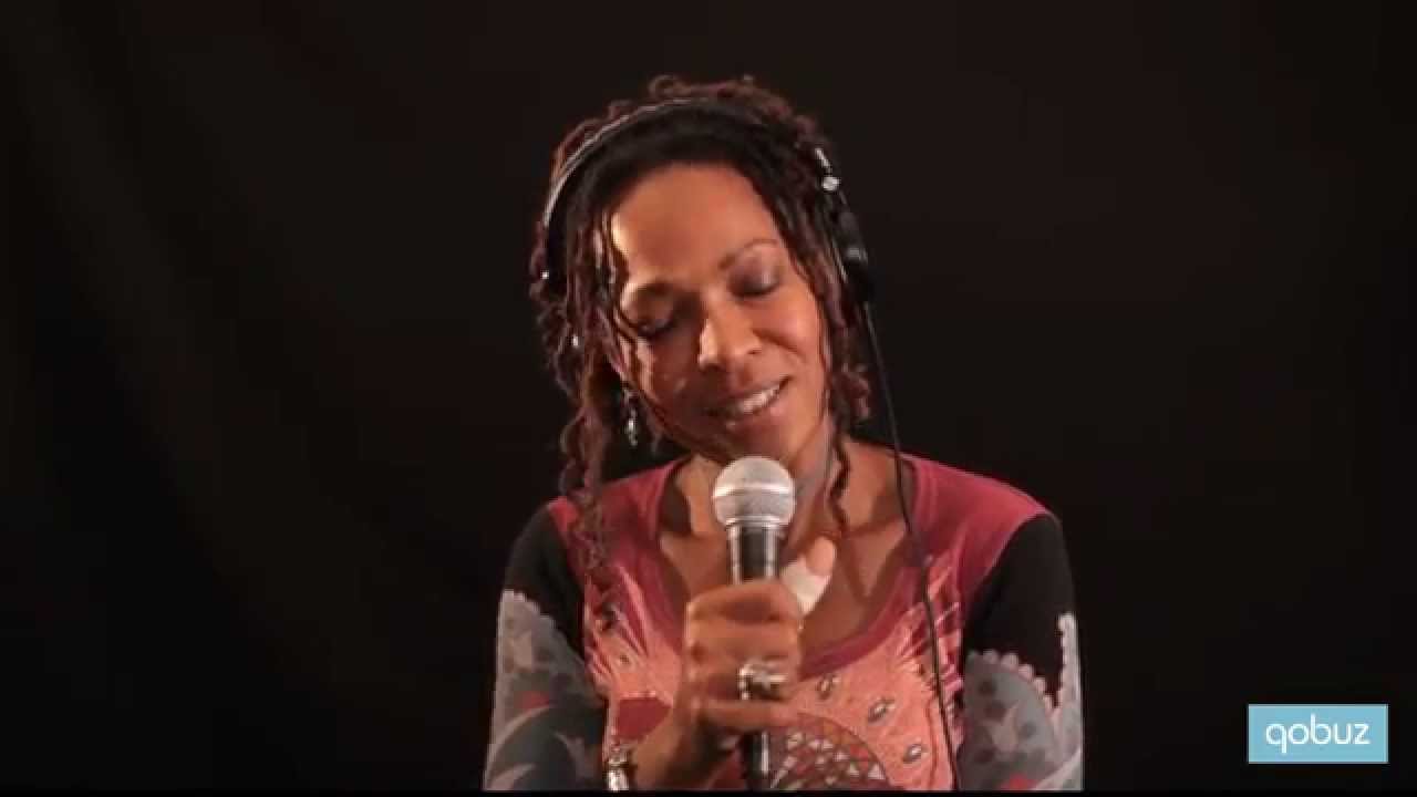 Lisa Simone: interview et session Qobuz - YouTube