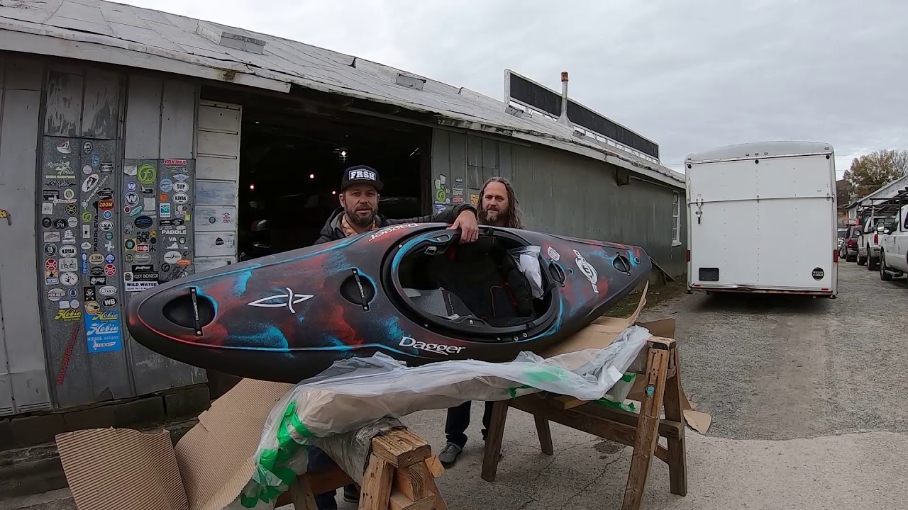 Unwrapping the new Dagger Kayaks Rewind at PaddleVa HQ! - YouTube