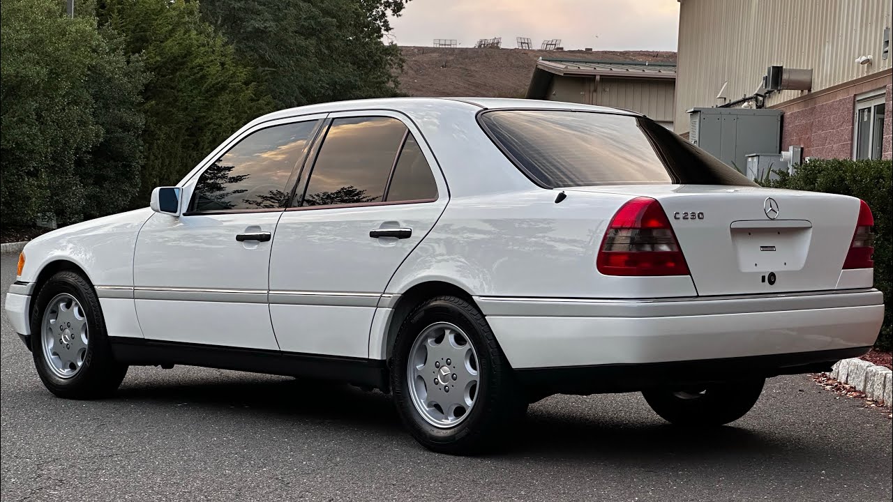 The best W202 on the planet !!! 1997 Mercedes-Benz C230 exterior video ...