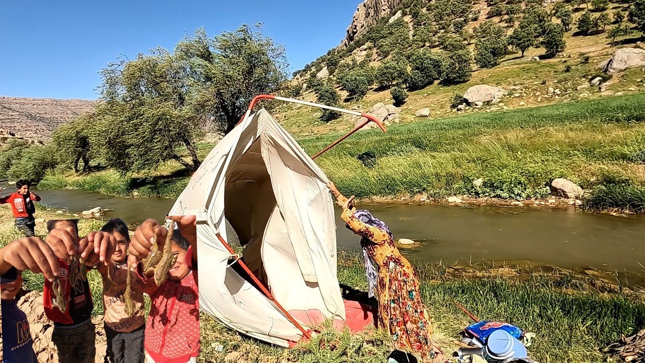 Nomadic life by the river with the family and setting up a tent#village ...