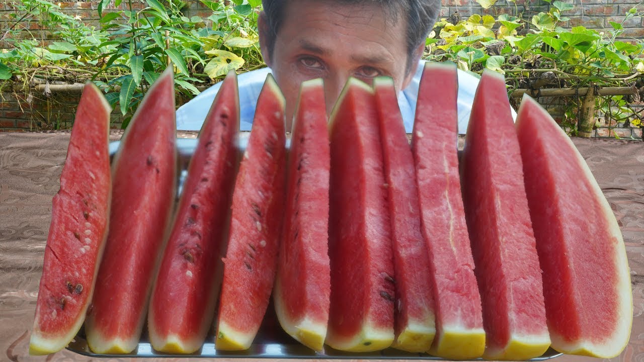 Royal Golden Watermelon Eating Show!! ASMR COLORFUL FRUIT EATING SOUNDS ...