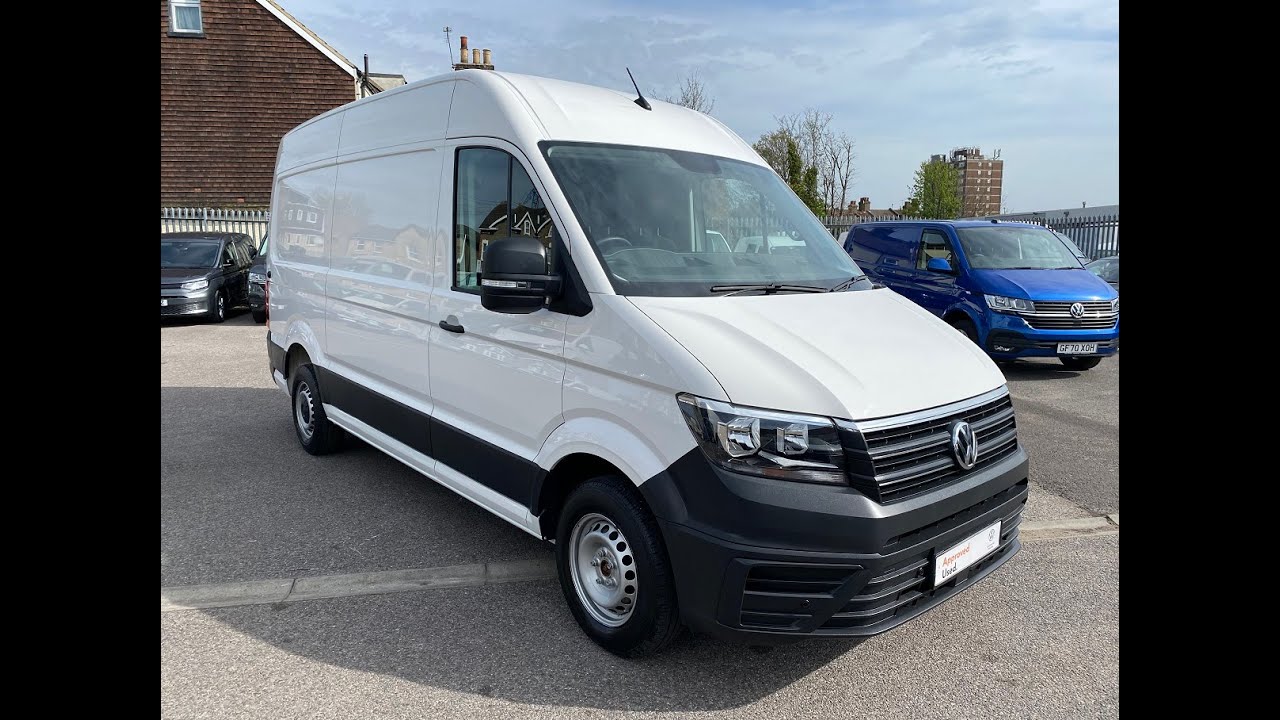 Volkswagen Crafter CR35 Panel van Trendline MWB 140 PS 2.0 TDI 8sp ...