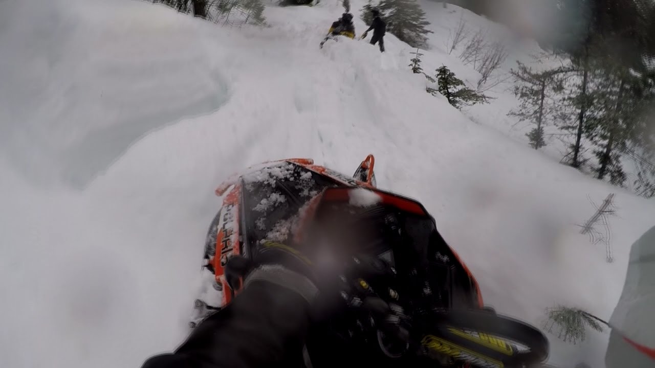 MY SNOWMOBILE IS STUCK!! - YouTube