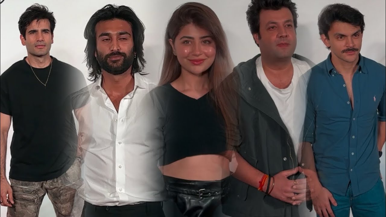 Bollywood Celebs spotted at Mercii in Bandra #VarunSharma # ...