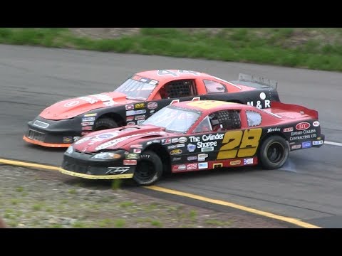 Thunder Valley Speedway - Sportsman Race #1 - YouTube