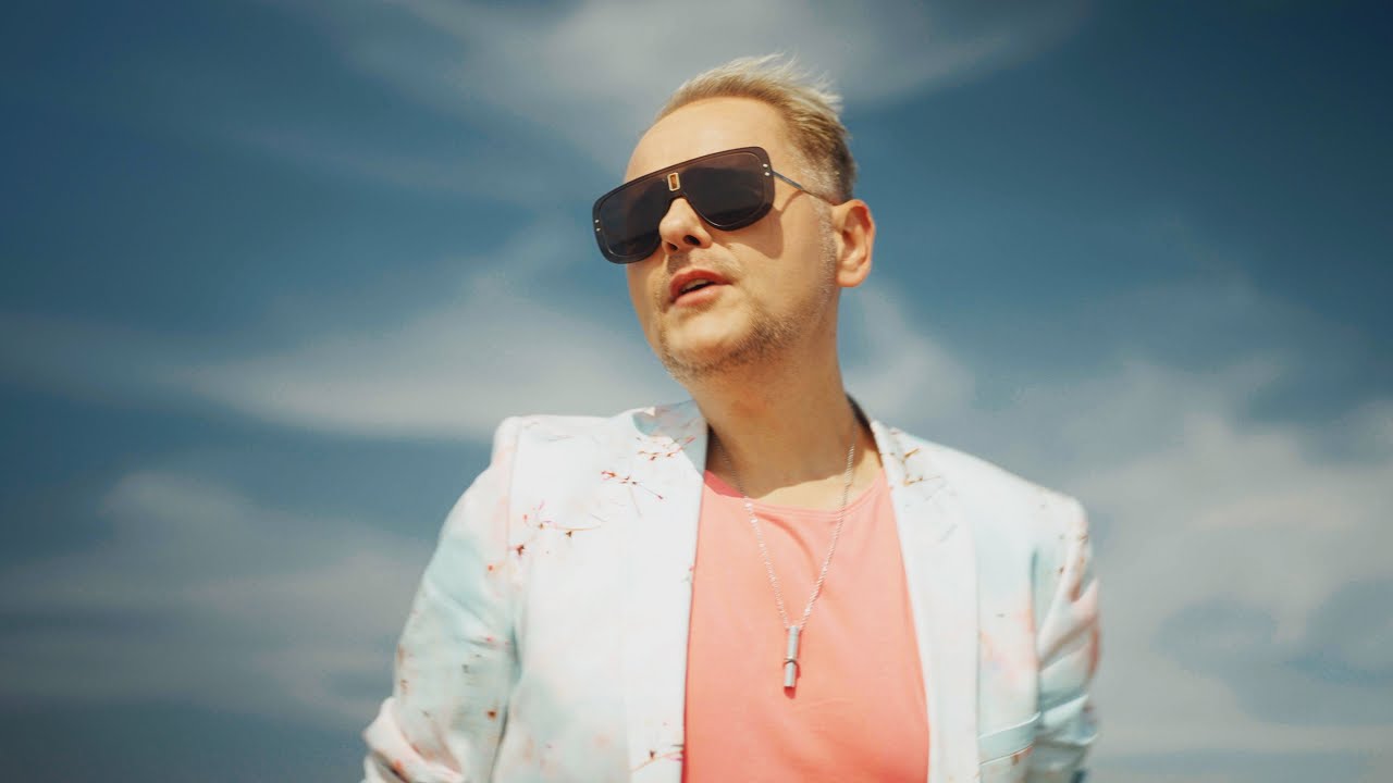Dirk Leandro - Mit dir bin ich so high (Offizielles Video) - YouTube